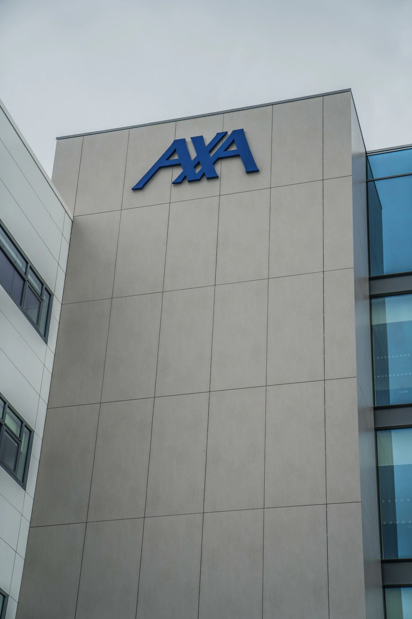 AXA building - Cosentino Deutschland