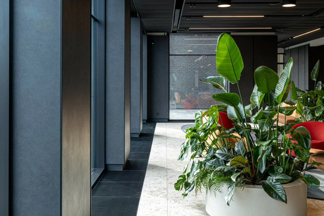 The new, polished image of the New Hanza offices in Riga - Cosentino ...