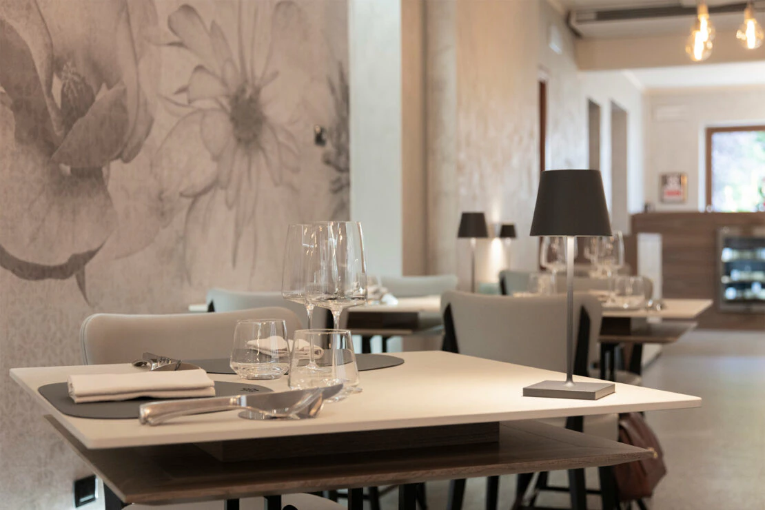 An Italian restaurant that is a true experience for the senses ...