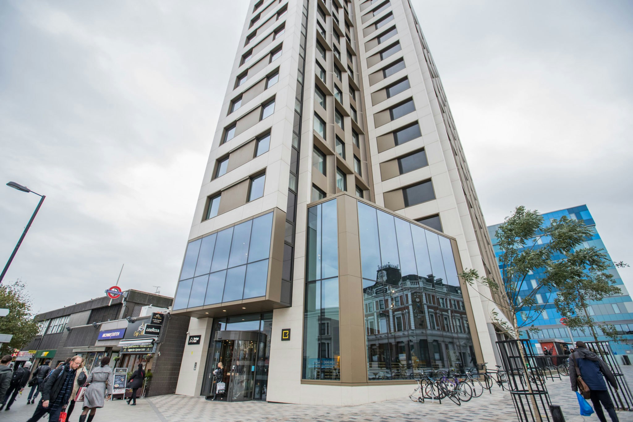 Torre Archway - Cosentino EAU