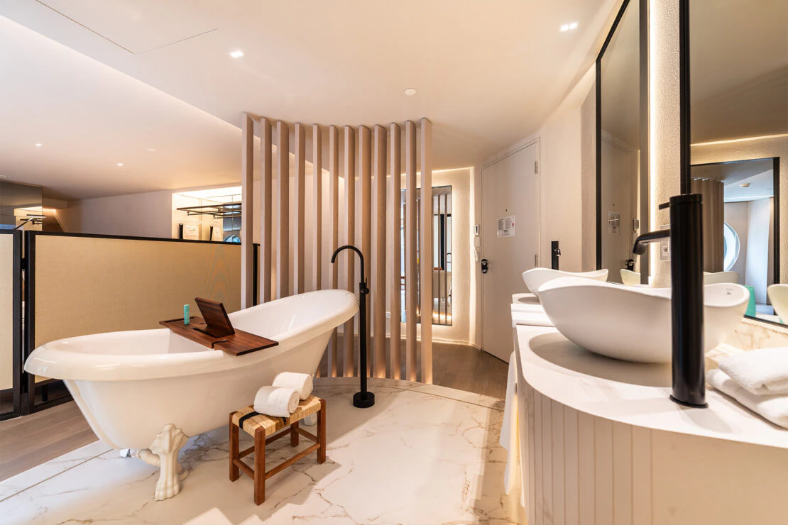 Unique Project, by Armentano Arquitetura, renovates suites of iconic ...