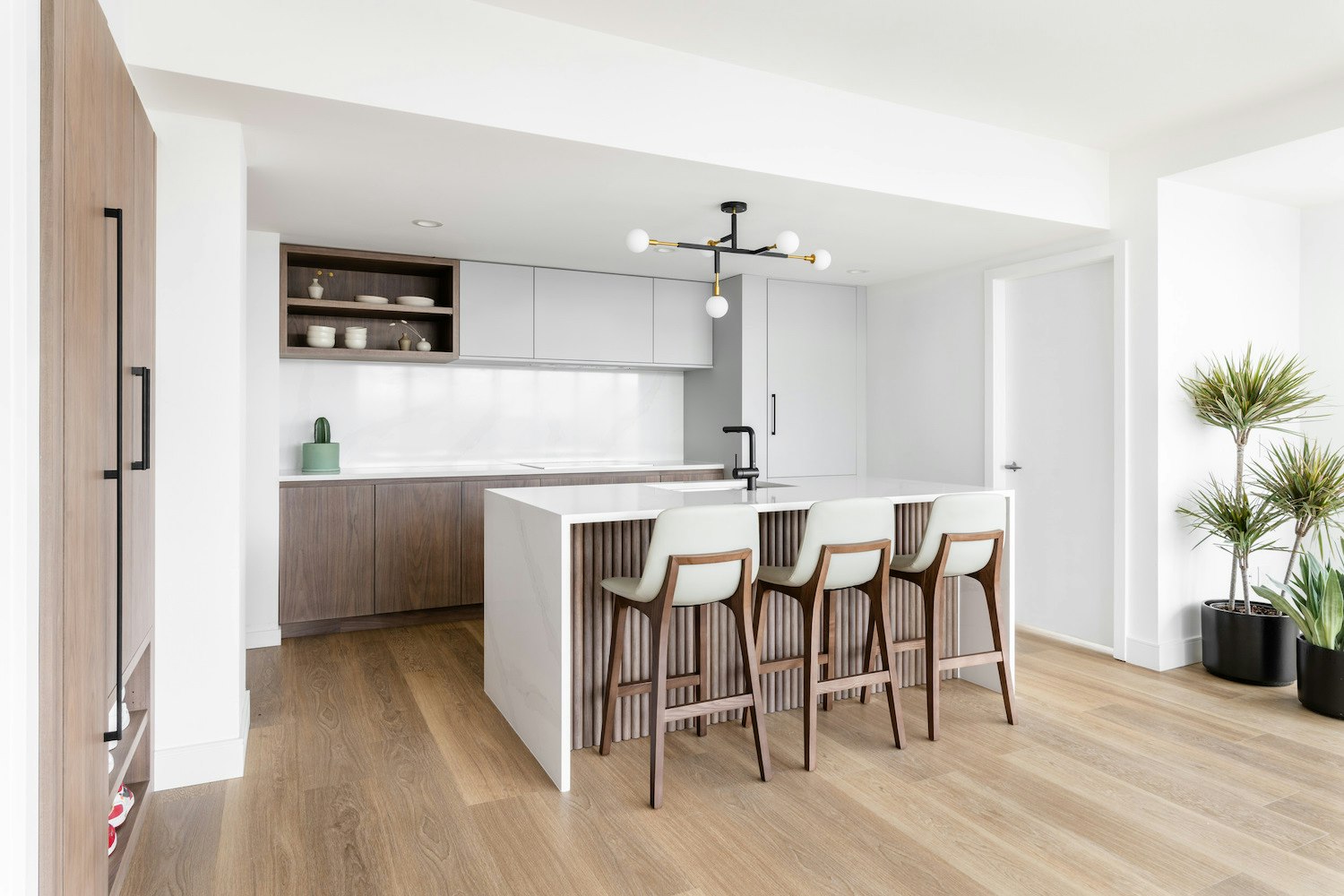 YouTube star Justin Tse features Silestone in impressive condo redesign ...