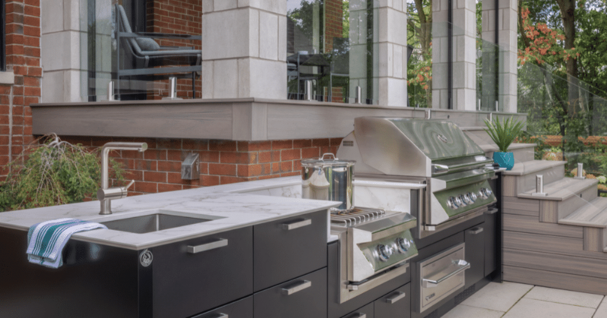 The Perfect Ultra-Modern Aquamarine Outdoor Kitchen with Dekton Slabs ...
