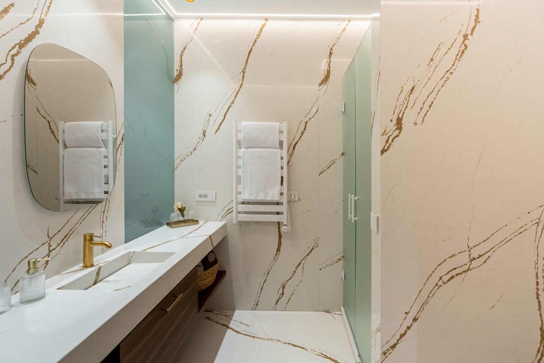 New headquarters for the Isabel Alonso haulage company in Bonares ...