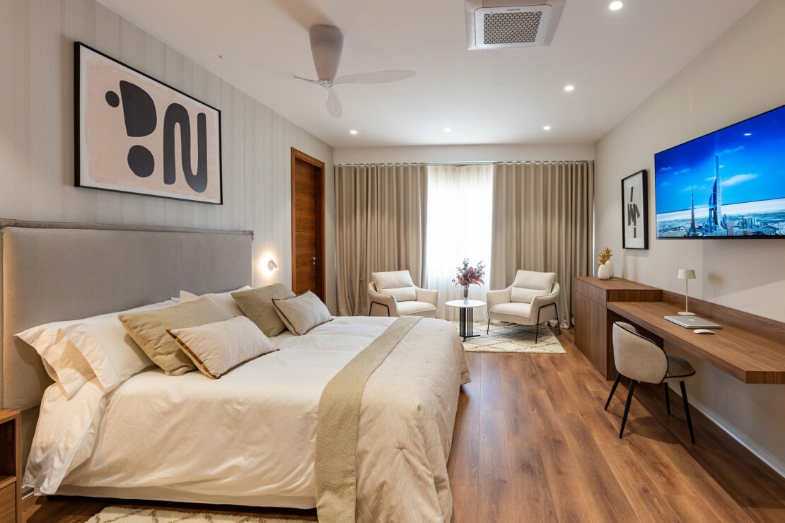 New headquarters for the Isabel Alonso haulage company in Bonares ...