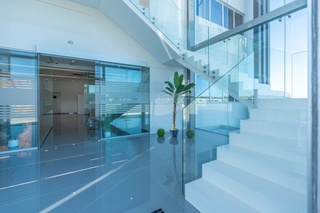 New headquarters for the Isabel Alonso haulage company in Bonares ...