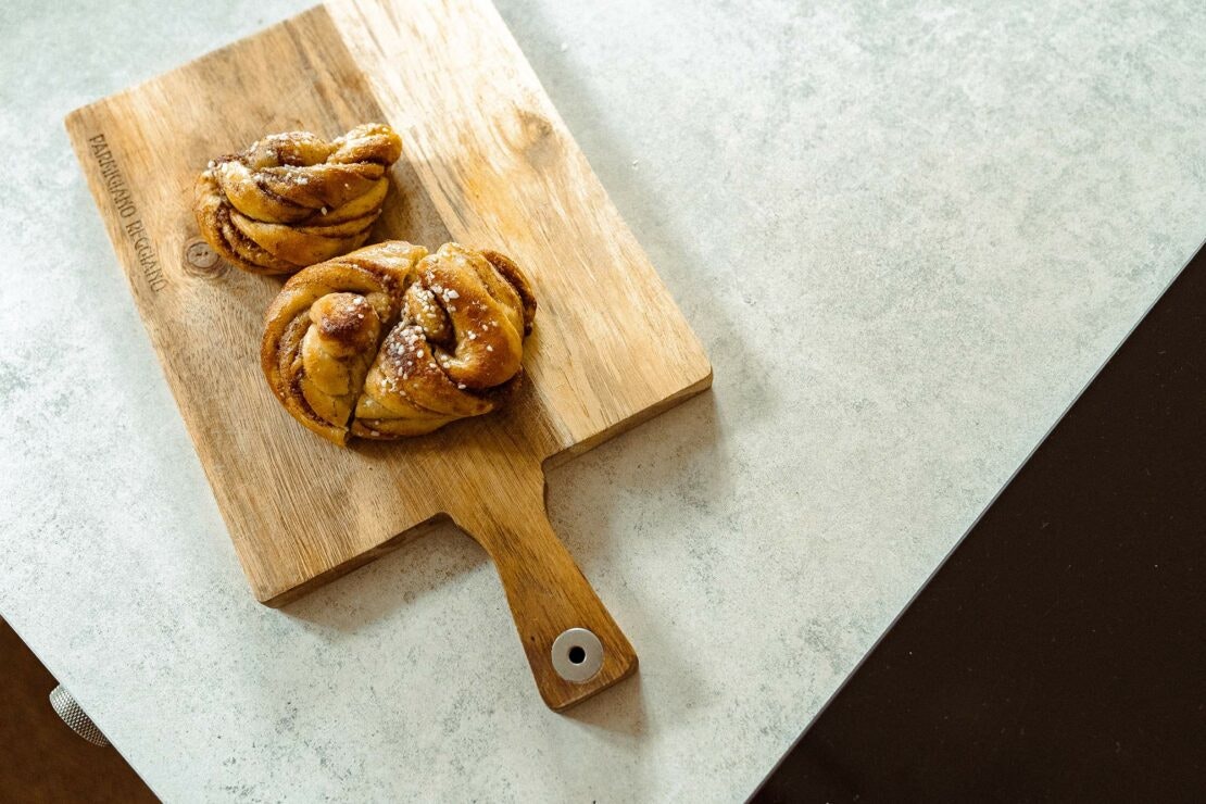 Dekton Lunar, the perfect worktop for Danish chef and influencer Jon ...