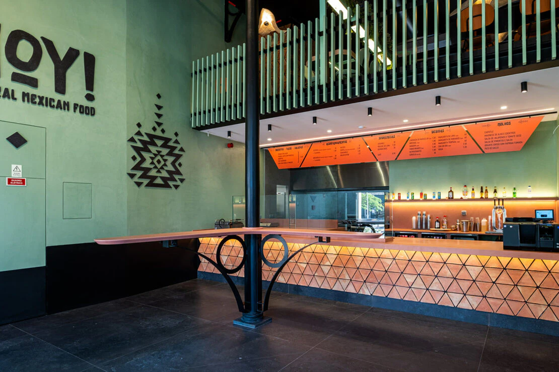 Traditional terracotta tiles and innovative Dekton surfaces: an ...