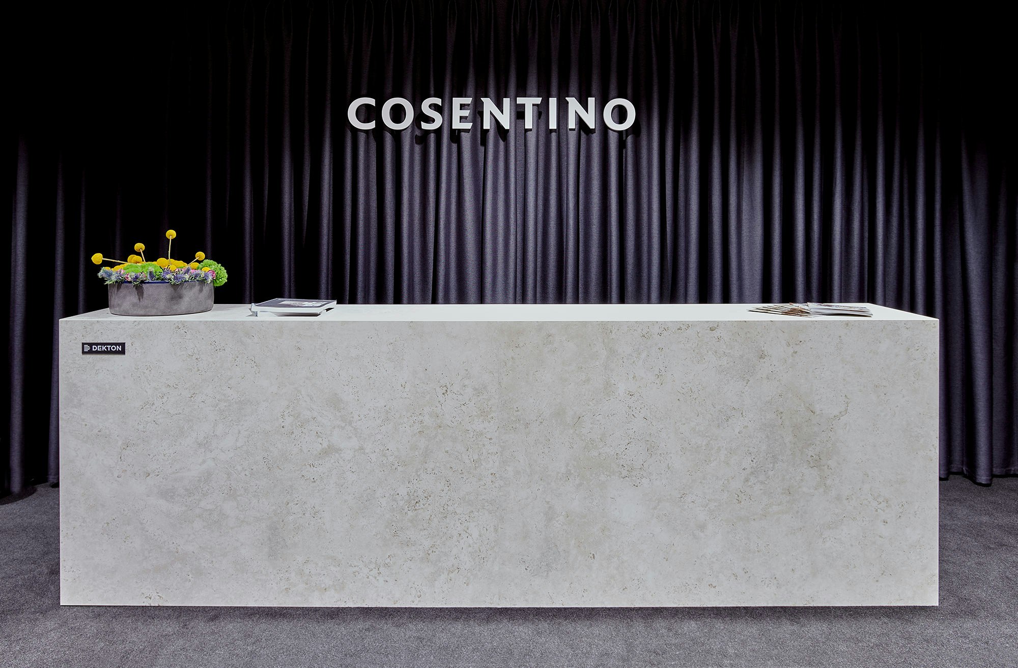 The relaxed design of the Cosentino VIP lounge at the Mutua Madrid Open ...