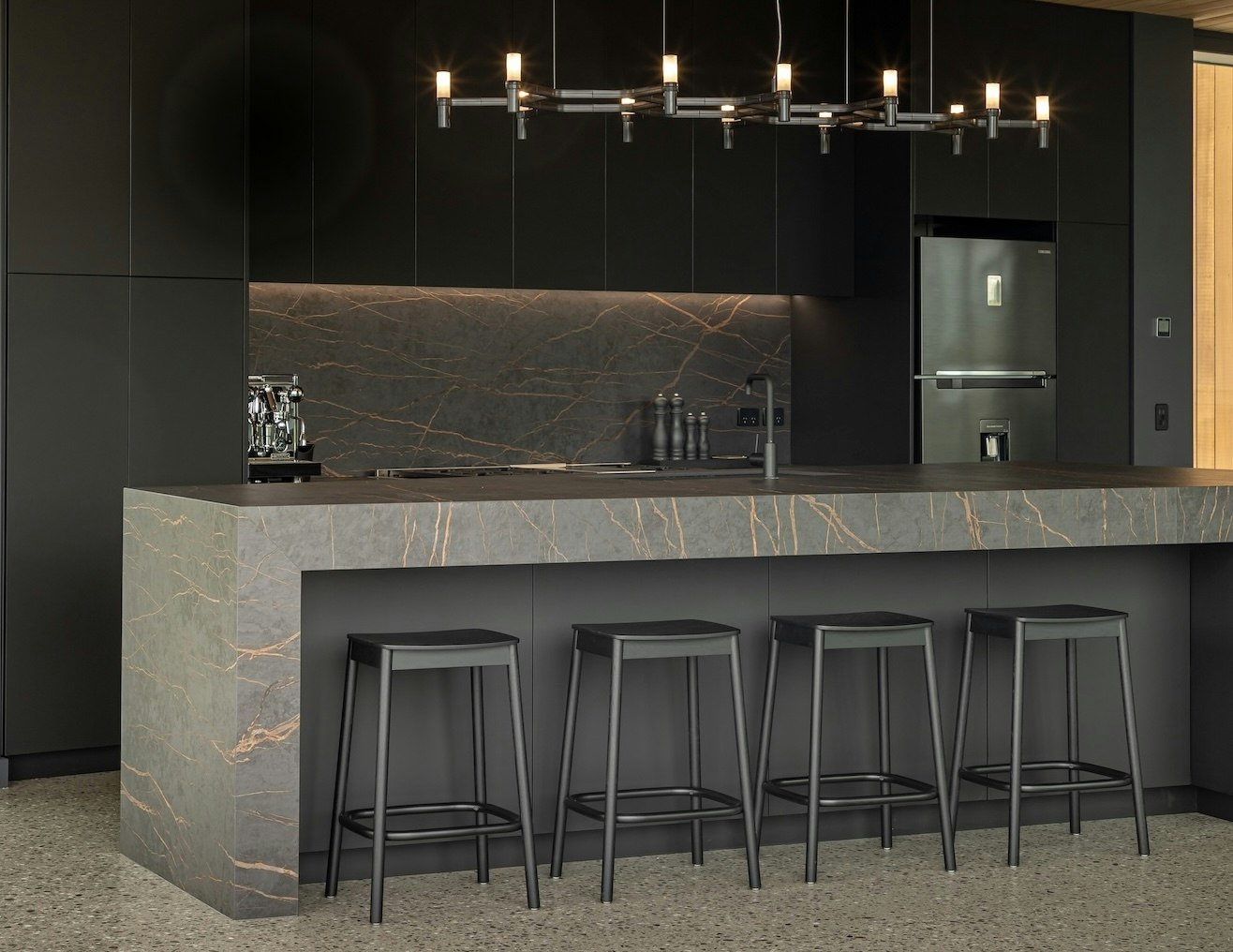 The Luxury of Laurent in a Dramatic New Kitchen - Cosentino New Zealand