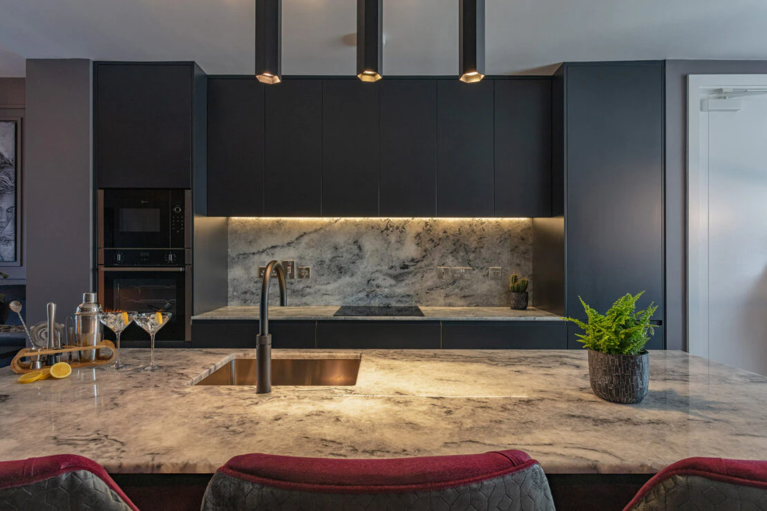 The sophisticated and exclusive Scalea Equinox stone is a real eye ...