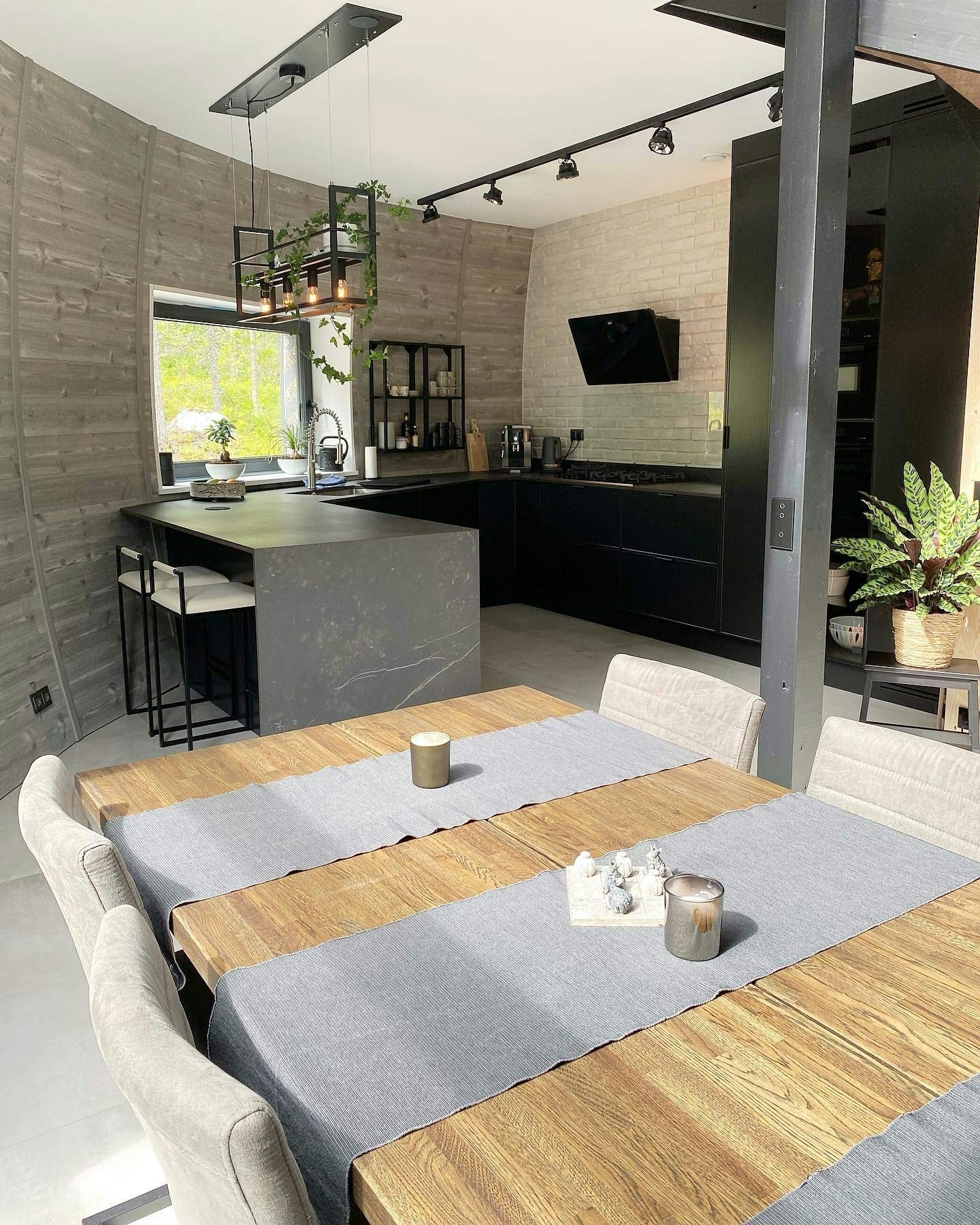 La casa Domo: cómo Dekton Keyla se mudó a esta vivienda única ...