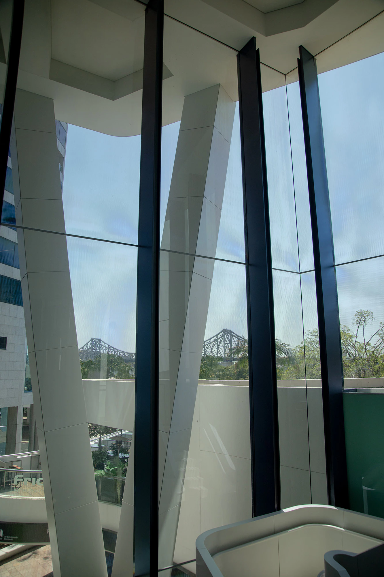 El renacer del edificio One One One Eagle Street en Brisbane: una ...