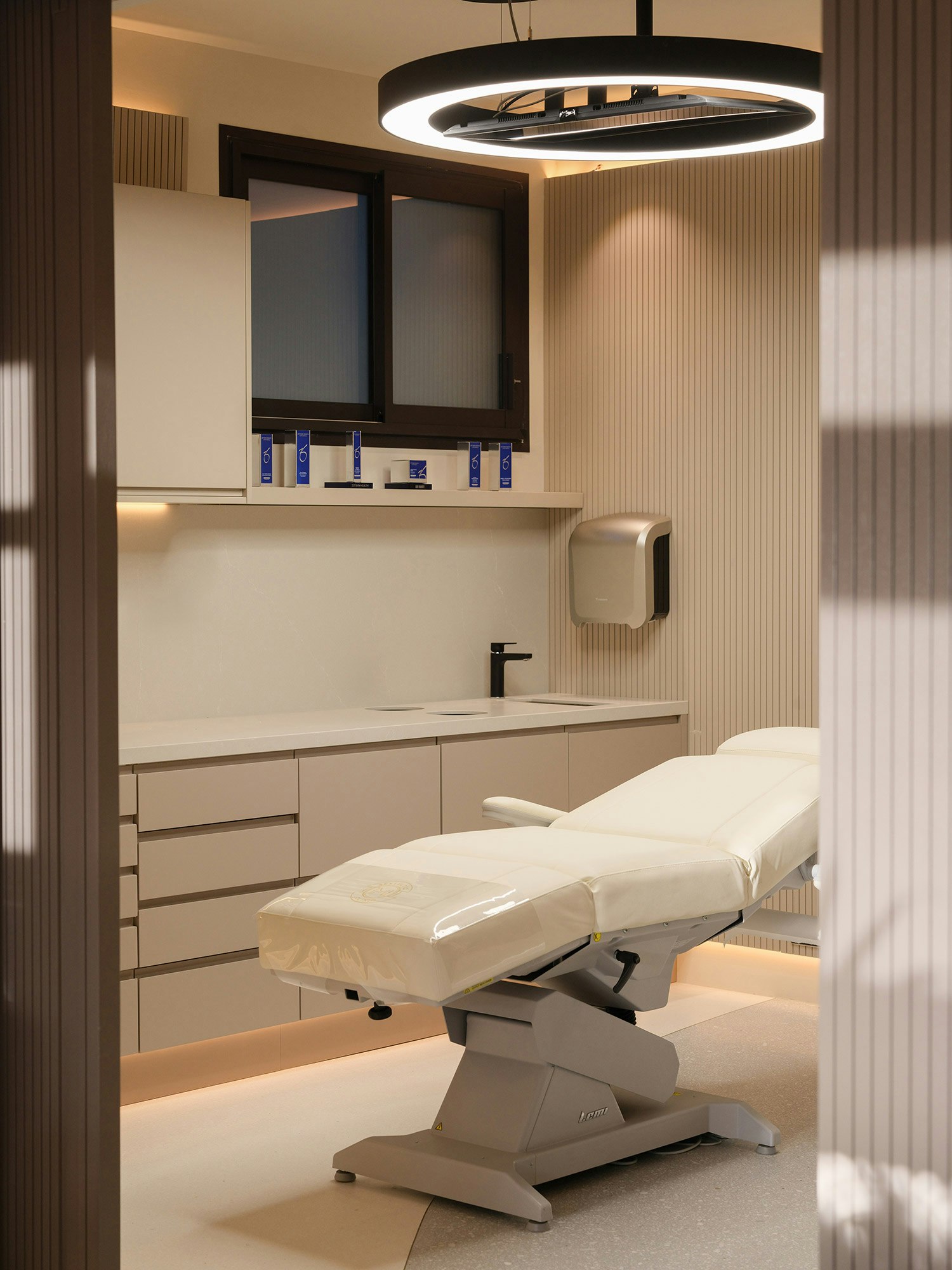 Silestone Silver Desert, la encimera perfecta para una clínica de ...