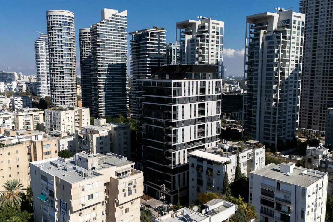Dos torres que conectan Tel Aviv con su legado arquitectónico ...