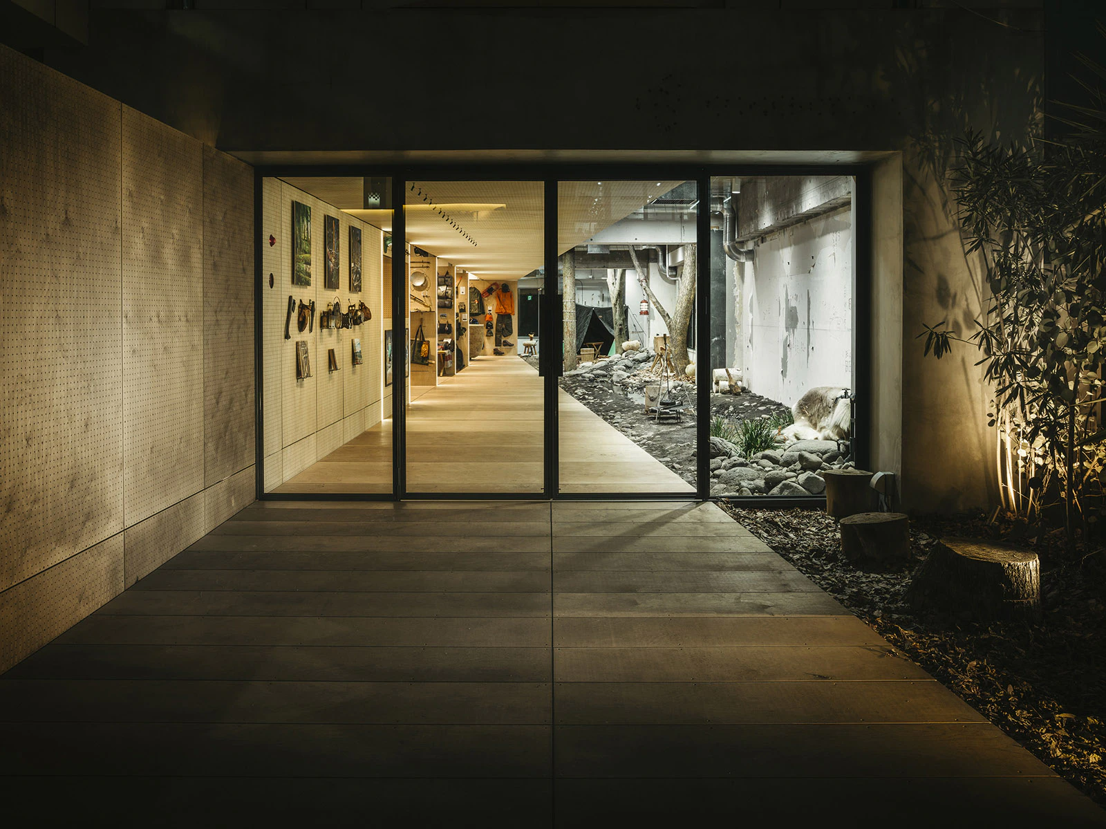 UPI Shop in Kyoto - Cosentino Finland