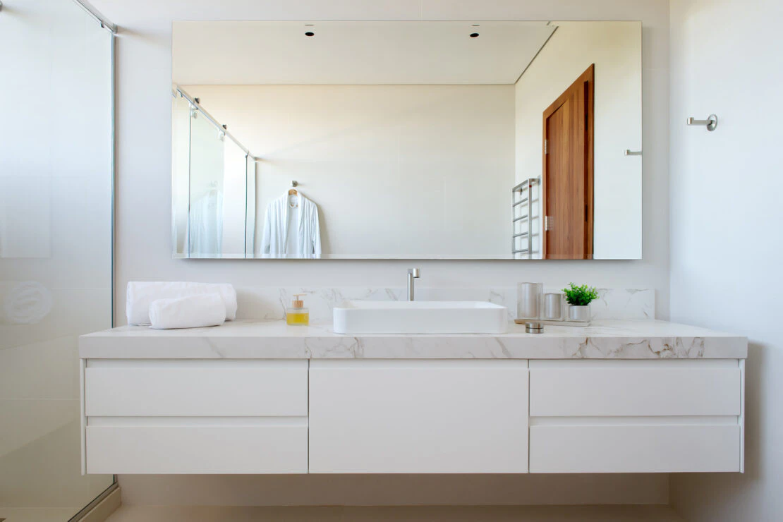 This spectacular beach house is the perfect example of Dekton's ...