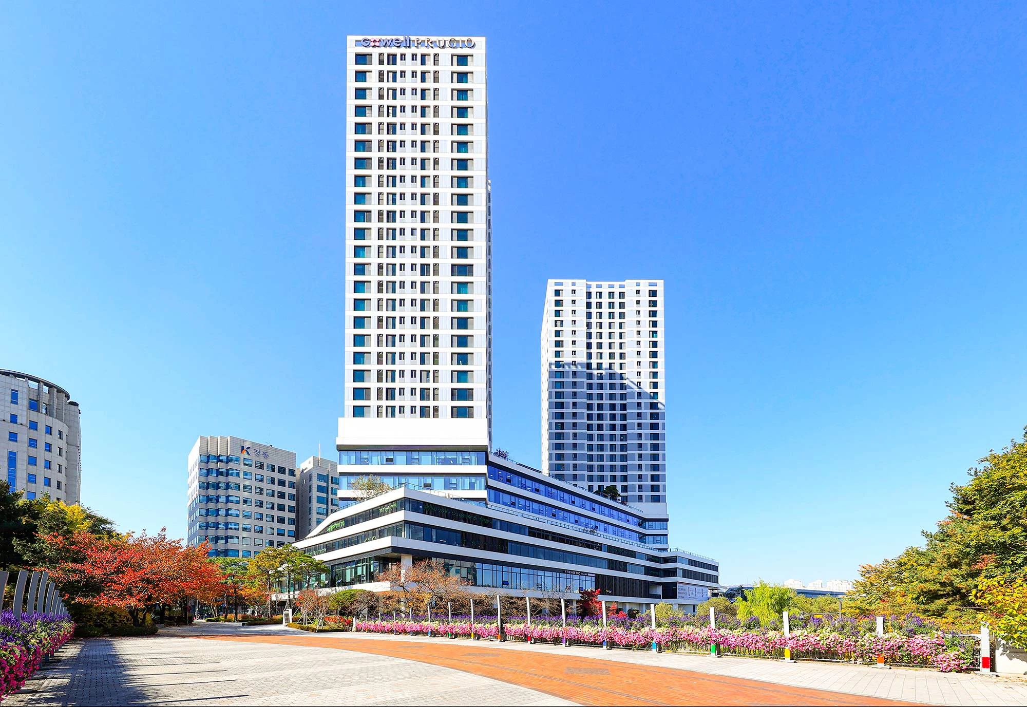 Korea: Ode to contemporary architecture amidst Sakura blossoms thanks ...