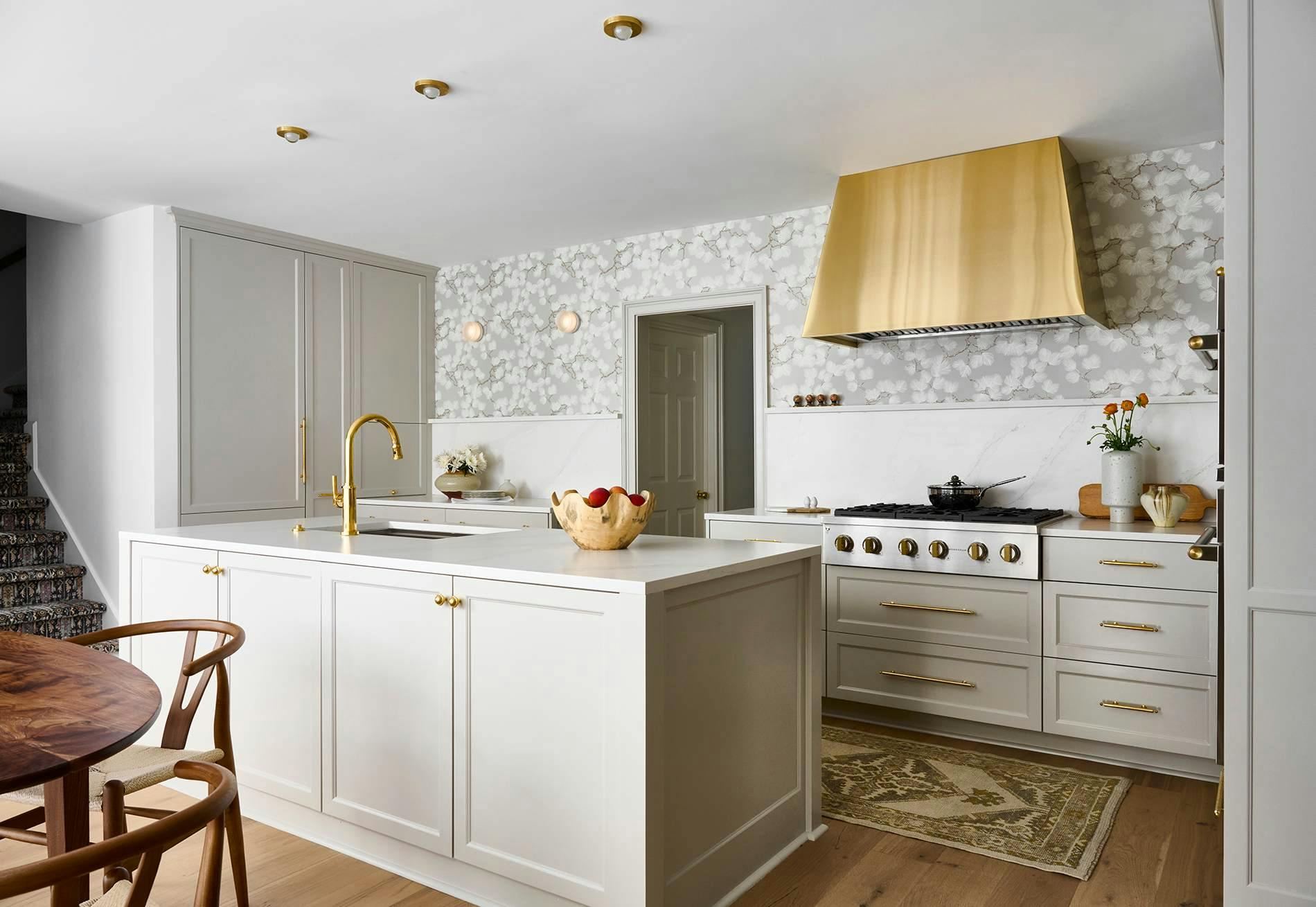 Cosentino redéfinit la cuisine contemporaine avec Dekton Sabbia dans ...