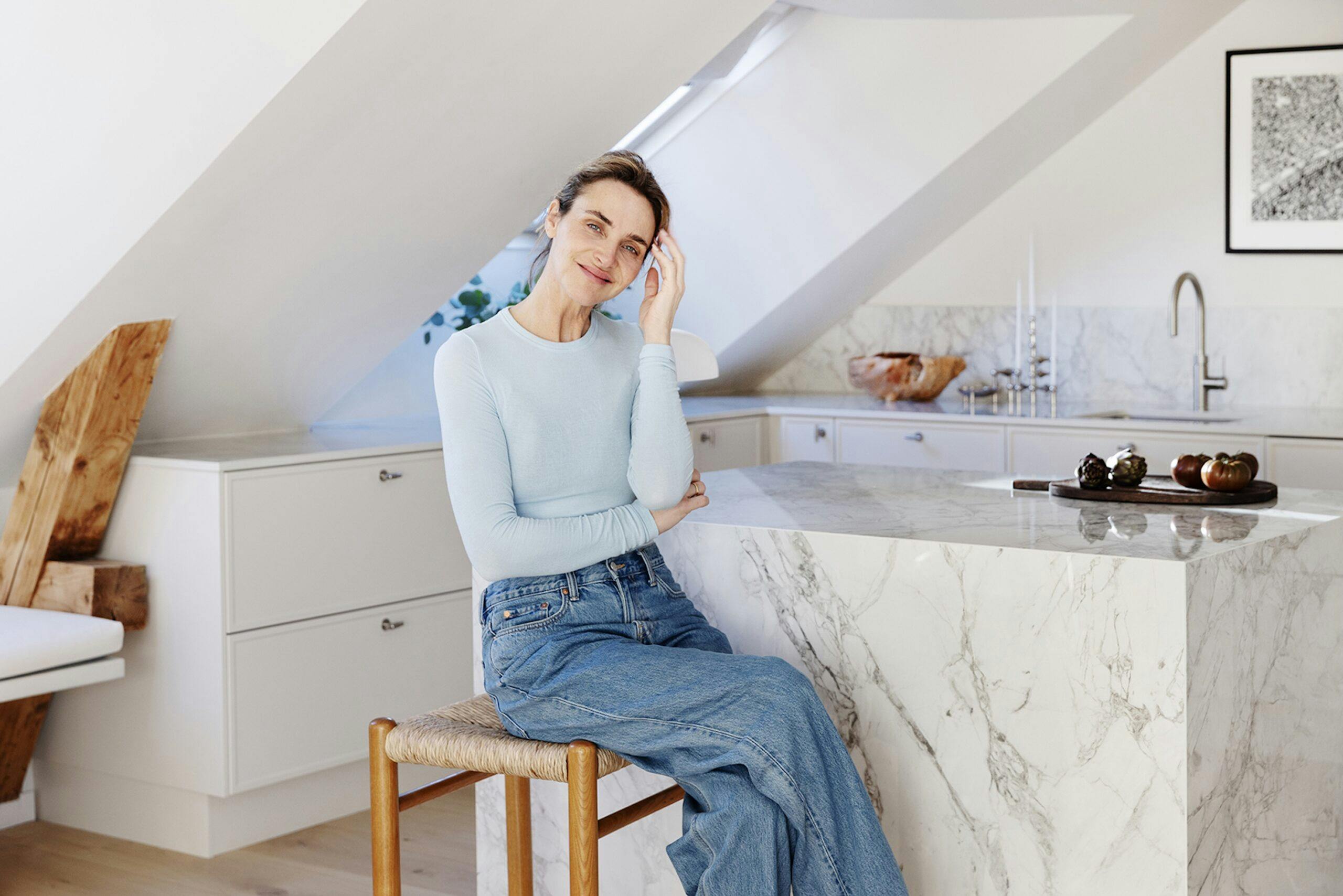 An elegant and functional kitchen in the penthouse of Norwegian actress ...