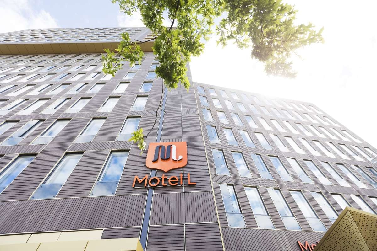 Motel L - Cosentino Japan