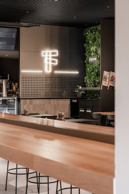 Frydate: Friterie 2.0 by the spatial design studio 5AM - Cosentino Japan