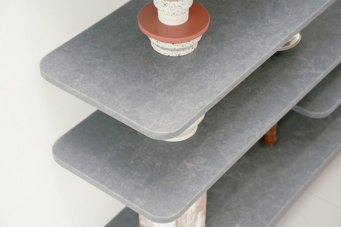 Artist Red Hong Yi creates a unique shelf with the new Earthic surface ...