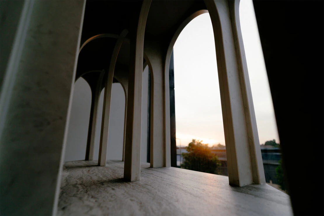 The timeless beauty of the arches in Fabian Tan’s design