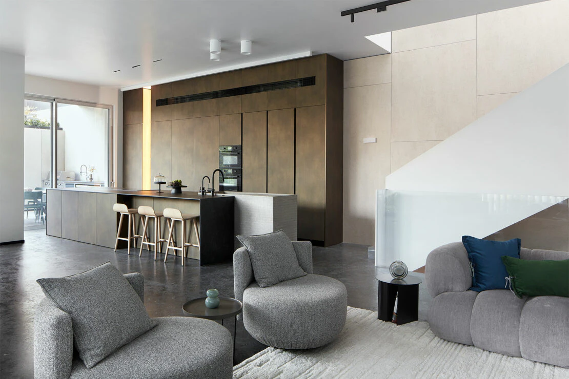 A contemporary-style house dominated by textures - Cosentino Japan