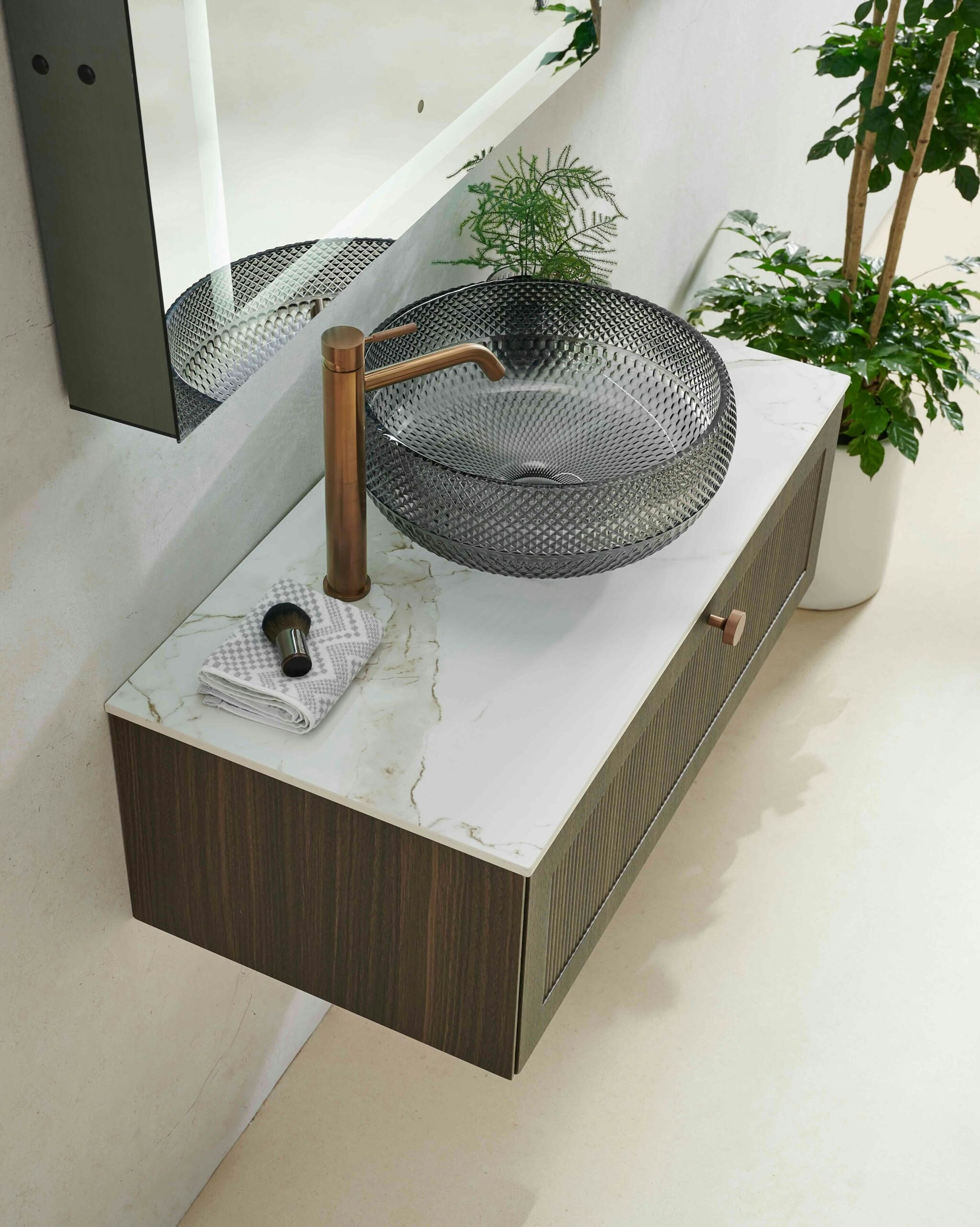 Lekre baderomsmøbler med Dekton hos Scala Bad - Cosentino Noruega