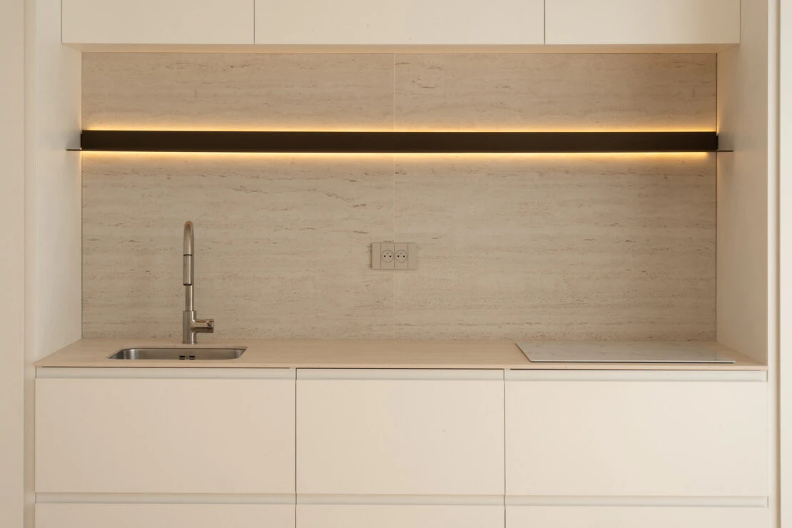 A home that embraces minimalism in a well-understood way with Dekton ...
