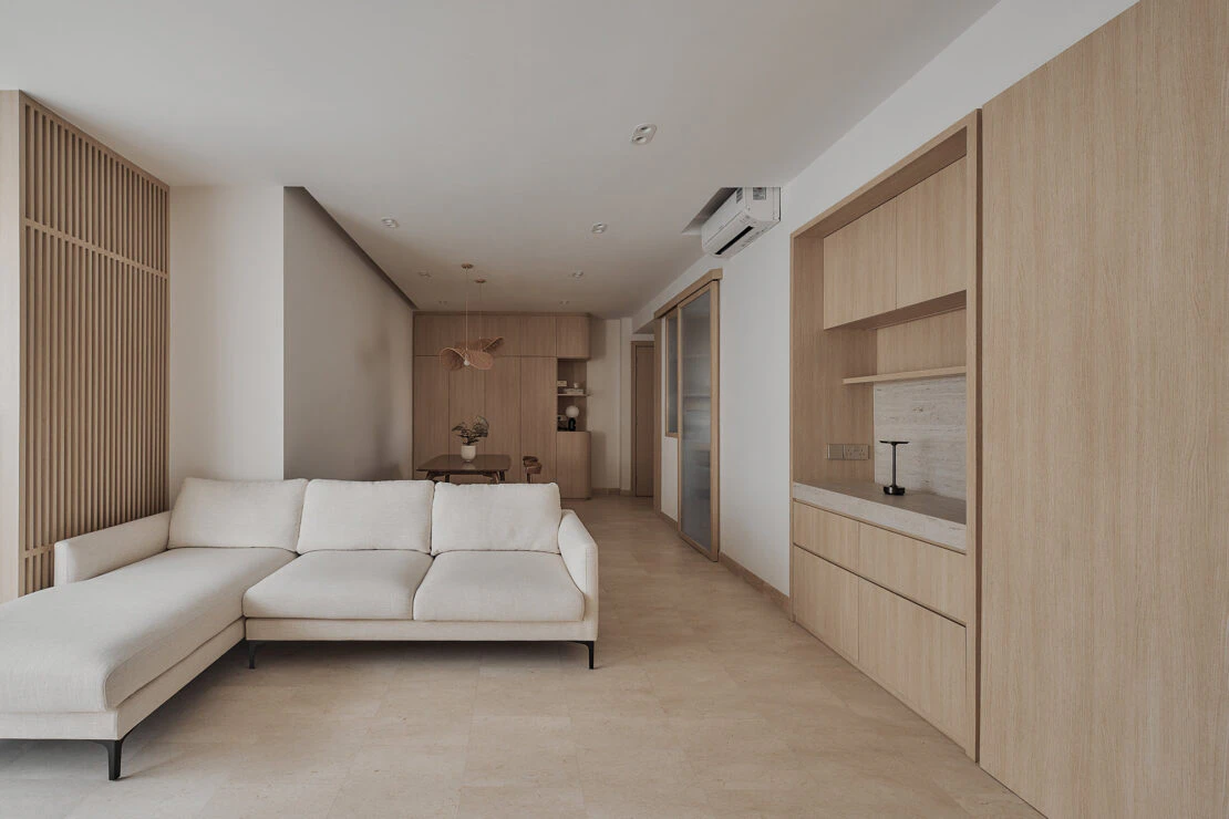 A minimalist home with earthy tones harmoniously blended with Dekton ...