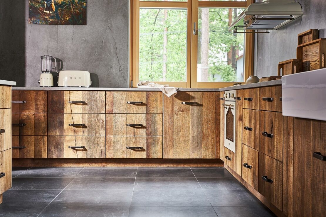 House wrapped in forest with Dekton Soke and wood - Cosentino Turkey