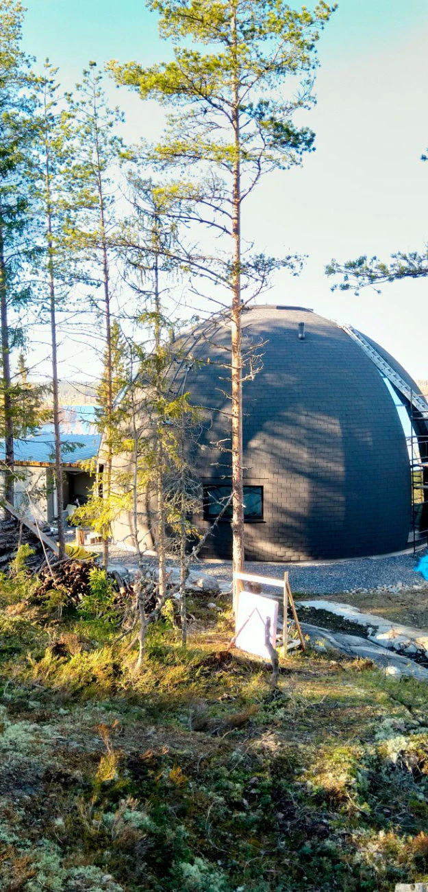 The spheric Dome house: how the kitchen with Dekton Kelya moved into ...