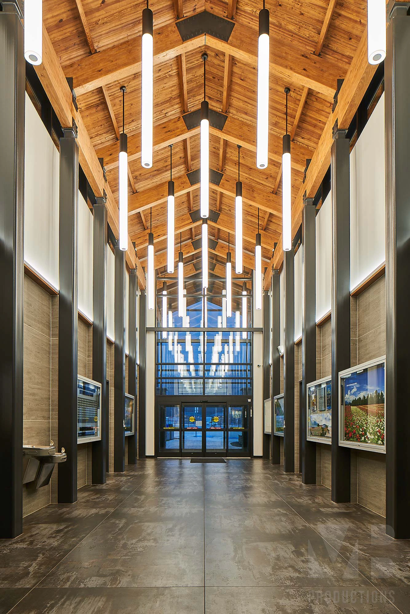 A luxurious design with Dekton for a rest area in North Carolina ...
