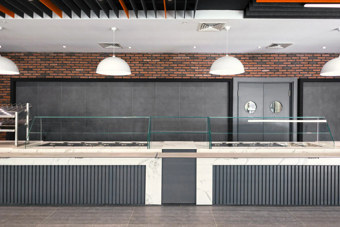 Luxurious spaces and strong aesthetics in a Turkish office building ...