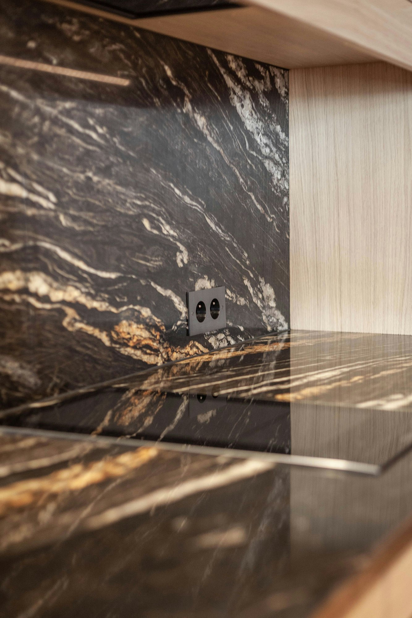Dekton Laurent and Sensa Orinoco: materials that reflect the orgnanic ...