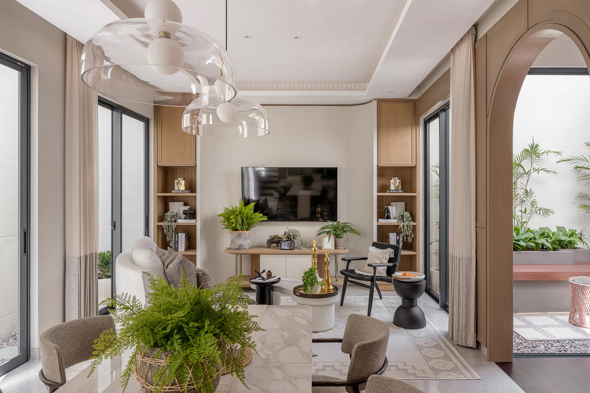 A living room / kitchen with modern and luxurious elegance thanks to ...