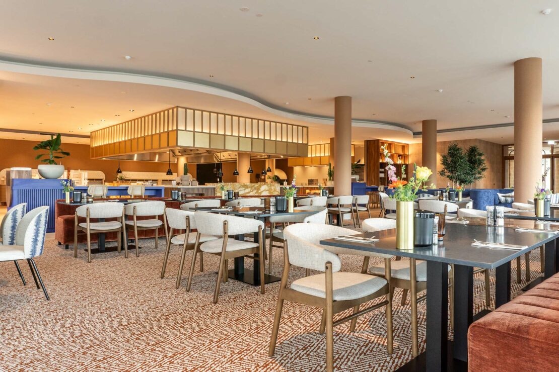 Inspiration boost: Surprising color combinations in Hotel Valk Best ...