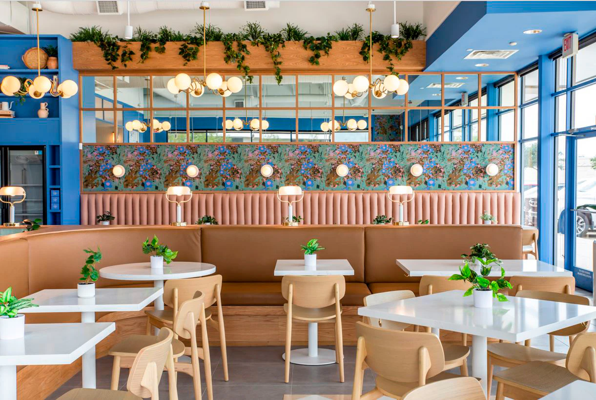 Silestone balances the design of Water Oak Cafe & Bakery designed by ...