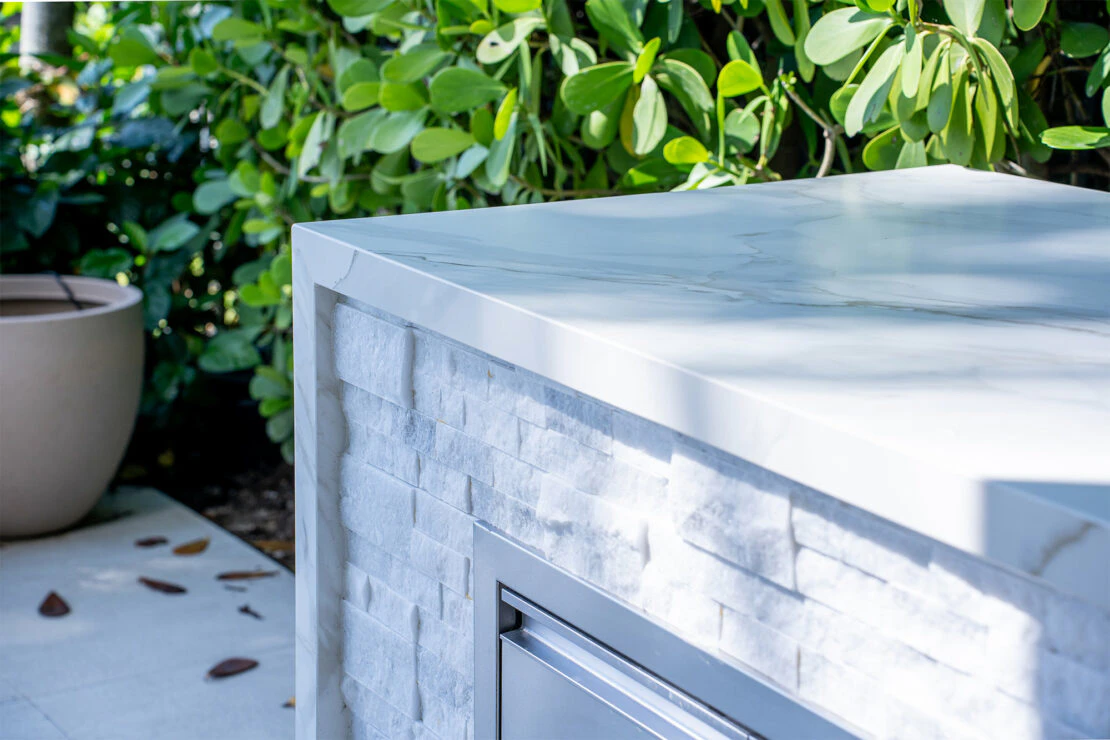 Welcome to Jill Zarin’s outdoor oasis with Dekton - Cosentino USA
