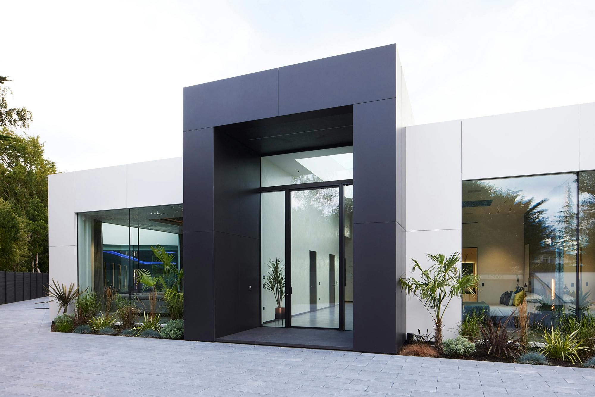 Ellipse: the bathroom by MUT Design inspired by the organic curves of ...