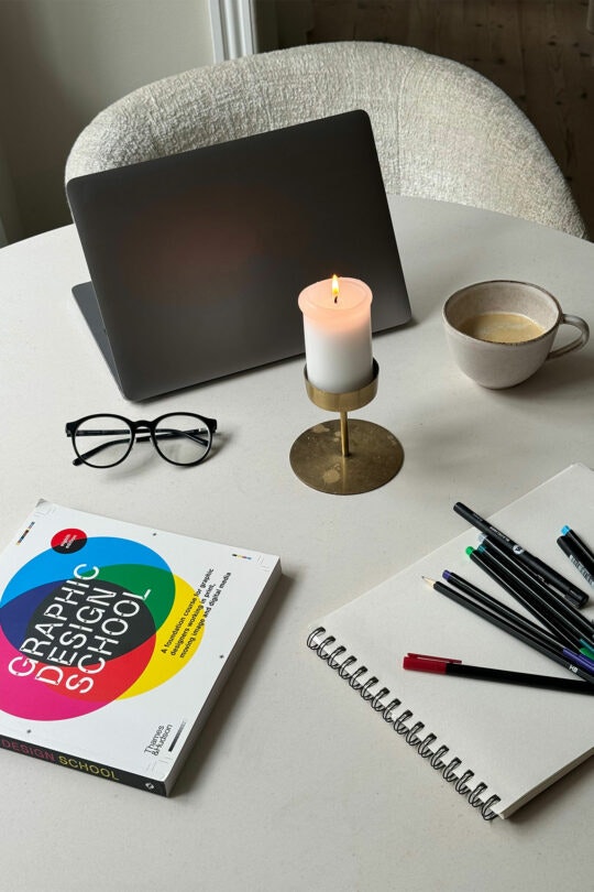 Rasmus Malling’s dining table: a design that enhances the space ...