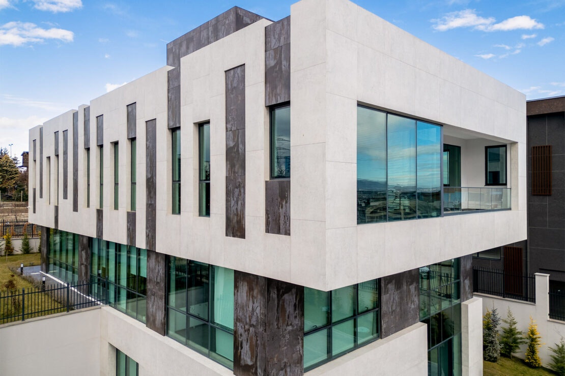 A façade transformed into Ankara’s symbol of modernity - Cosentino USA