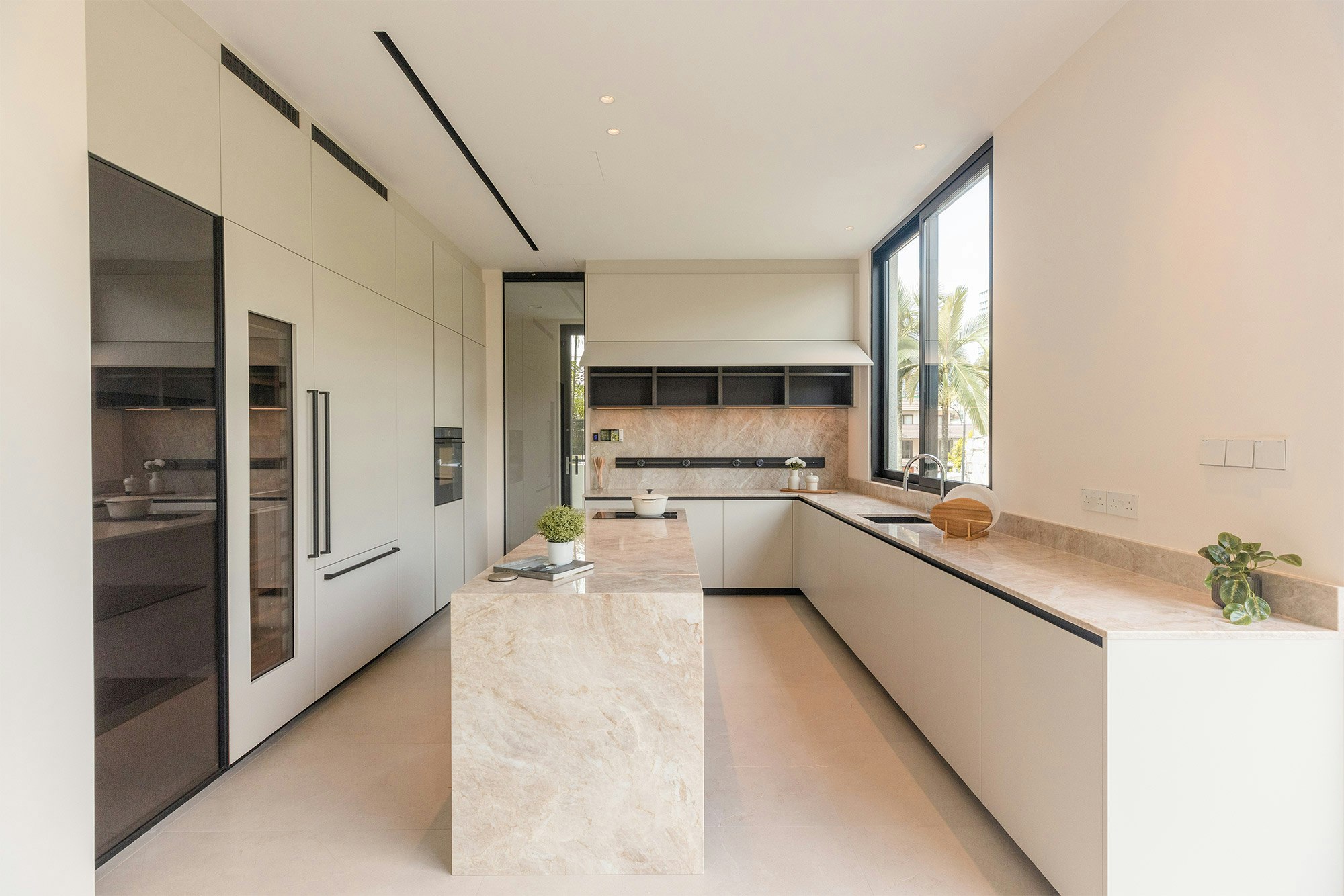 Explore a Countertop Without a Backsplash - Cosentino