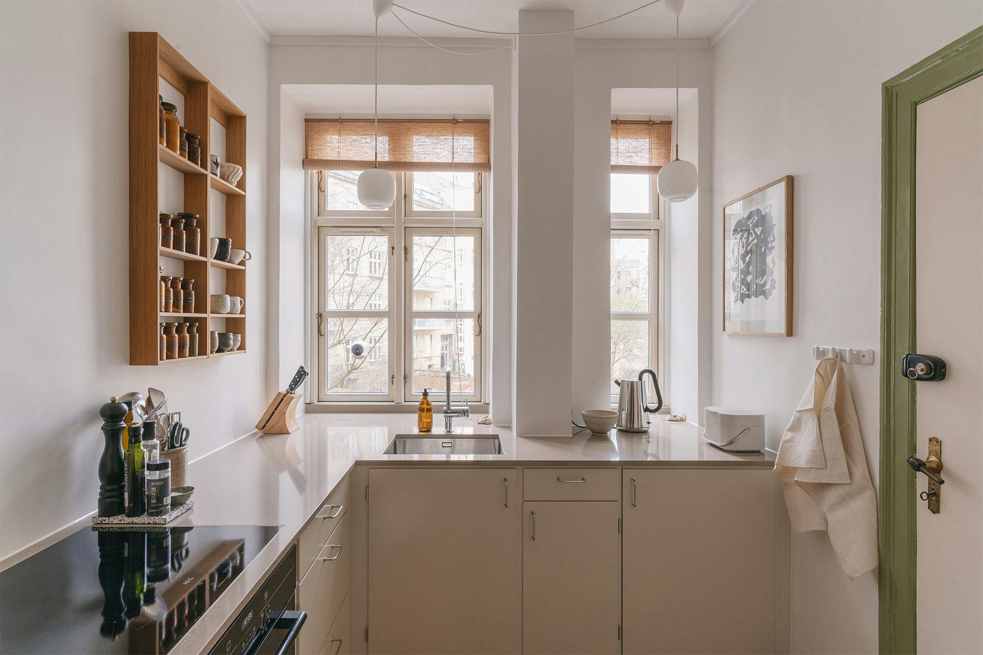 Silestone Coral Clay graces designer Elin Alemdar’s beautiful summer ...