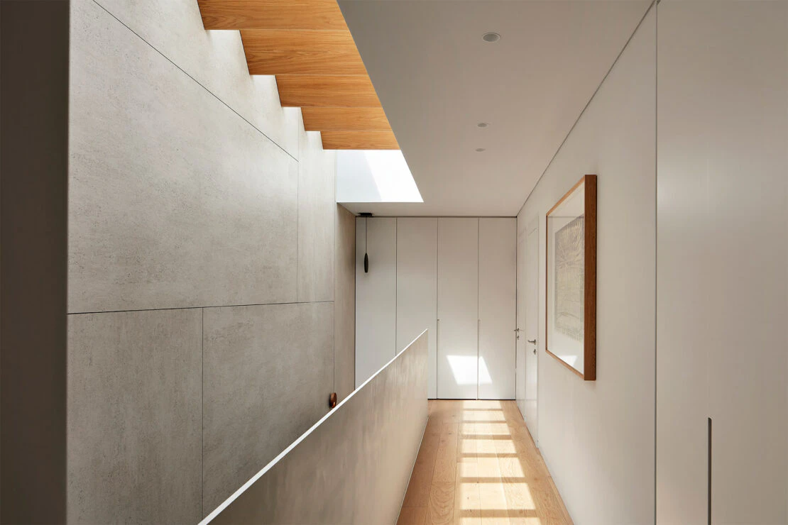 A contemporary-style house dominated by textures - Cosentino USA
