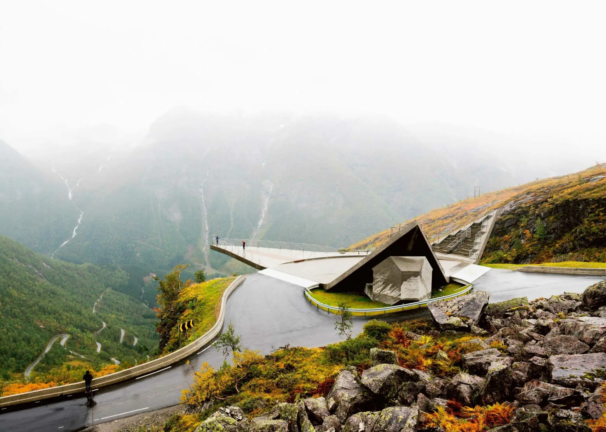 Architecture on the Road - Cosentino