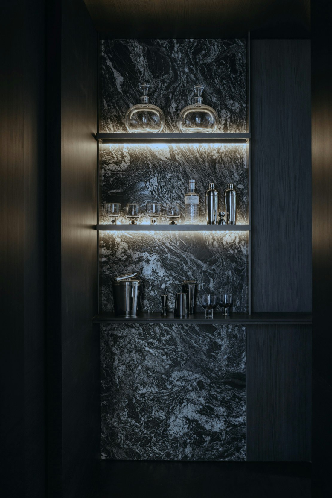 Sensa natural granite becomes the centrepiece of a luxury kitchen that ...