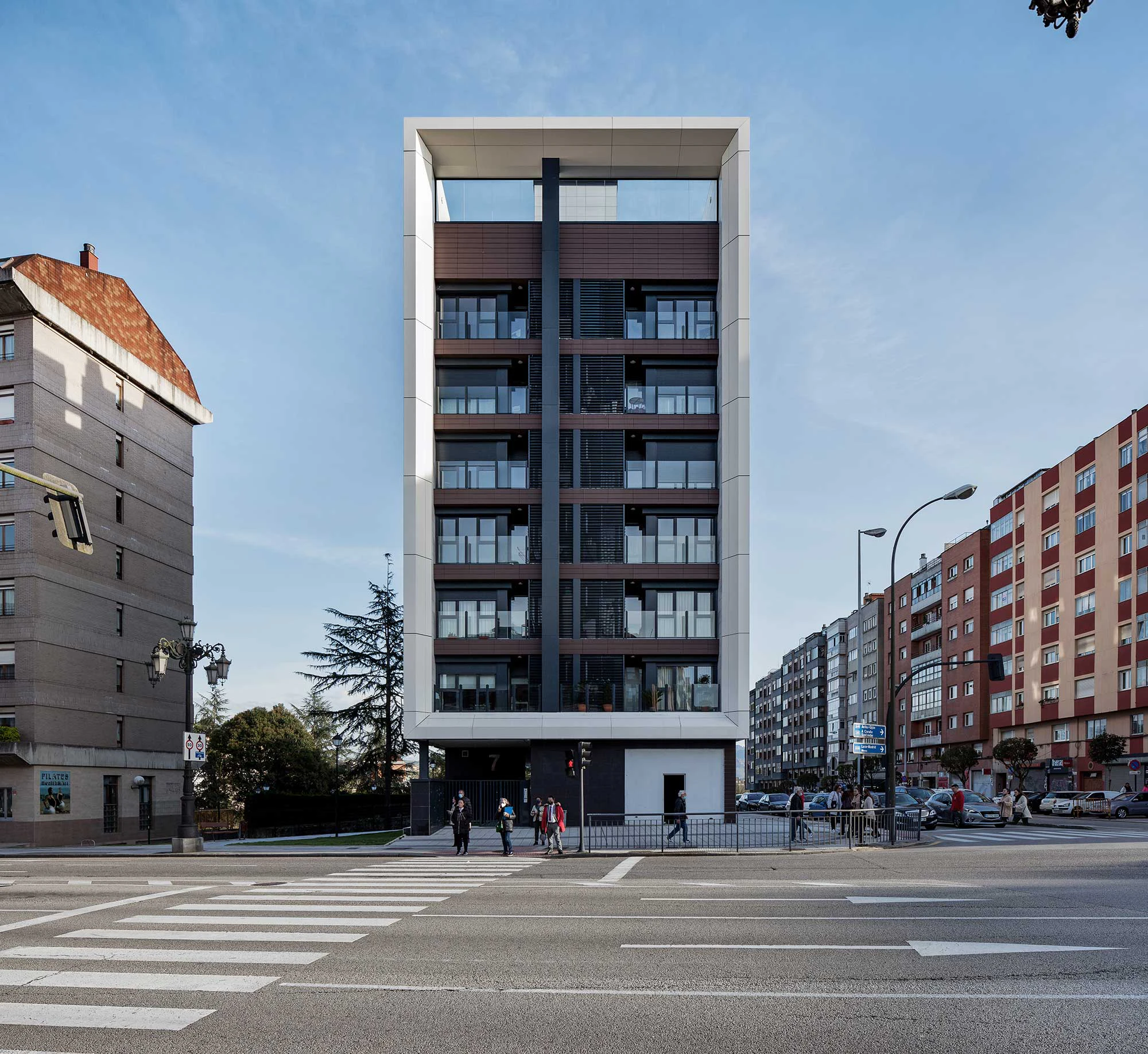 A minimalist façade with Dekton Edora for a touch of style - Cosentino
